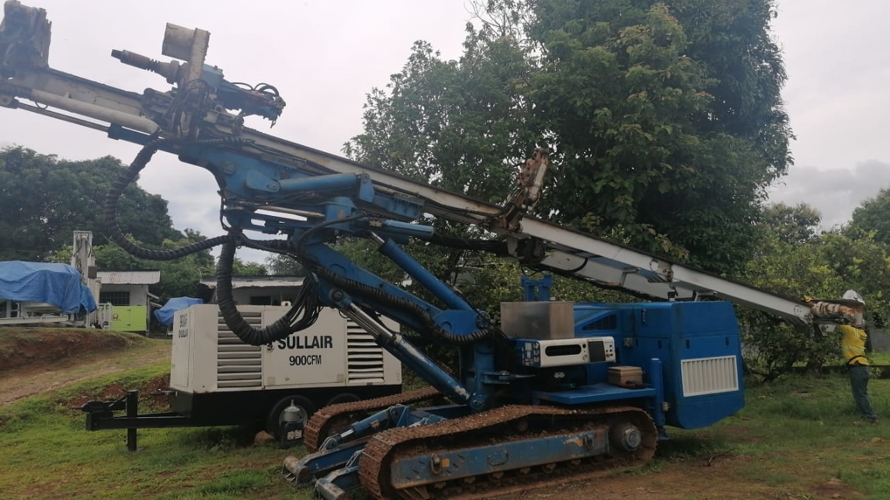 Equipos – Activfond Panama, S.A.